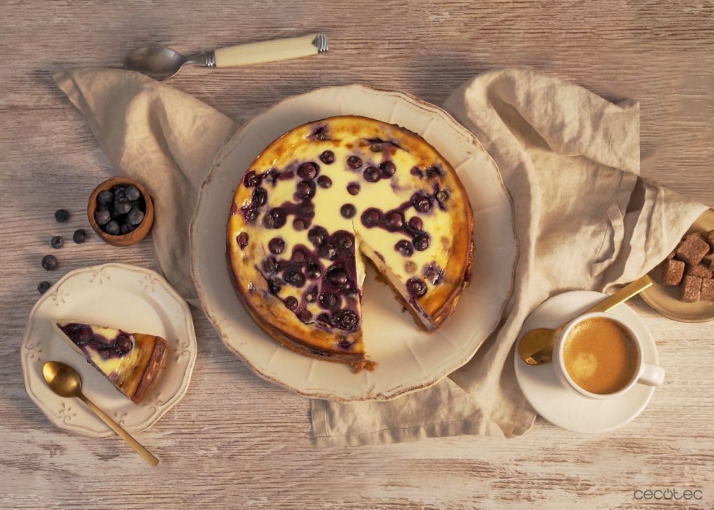 Pastel de requesón con arándanos - Recetas Cecotec Mambo · Cecofry